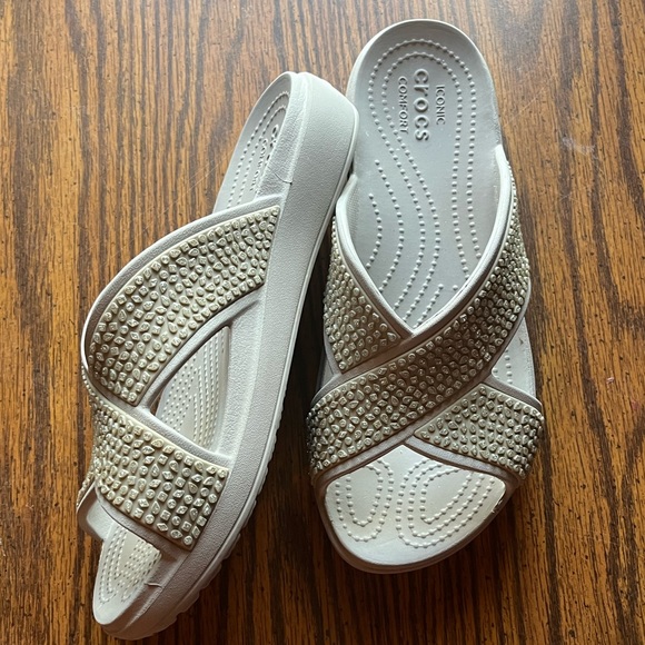 CROCS | Shoes | Crocs Gray Embellished Crossover Sandals | Poshmark